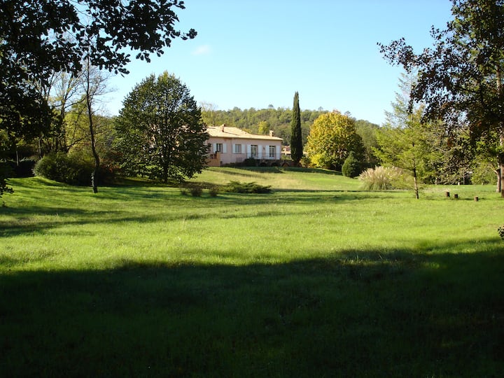 Geräumige Villa In Der Provence, In Der Nähe Von Lorgues, Mit Beheiztem Pool - Le Thoronet