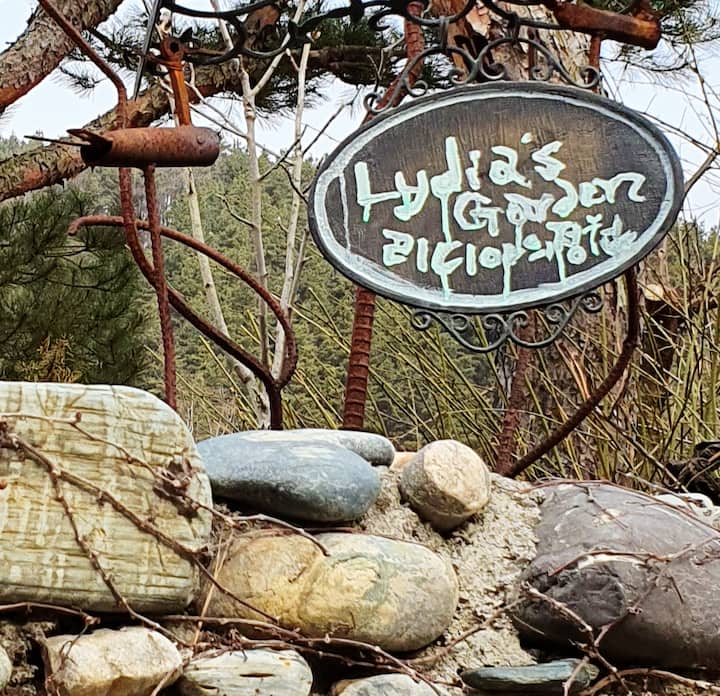 Lydia's Garden(리디아의 정원) - 용문면