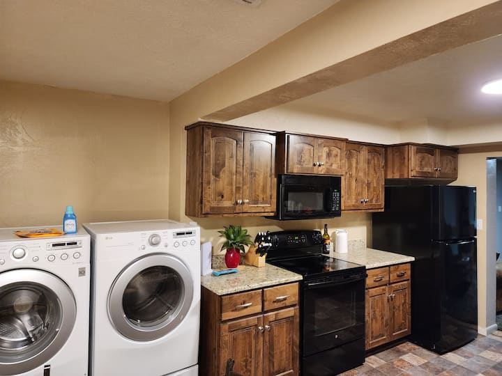 2 Bedroom Holiday Home - Bryce Canyon National Park, UT