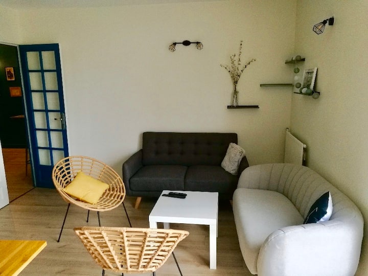 Jolie Chambre Dans Grand Appartement Bien éQuipé - Cergy