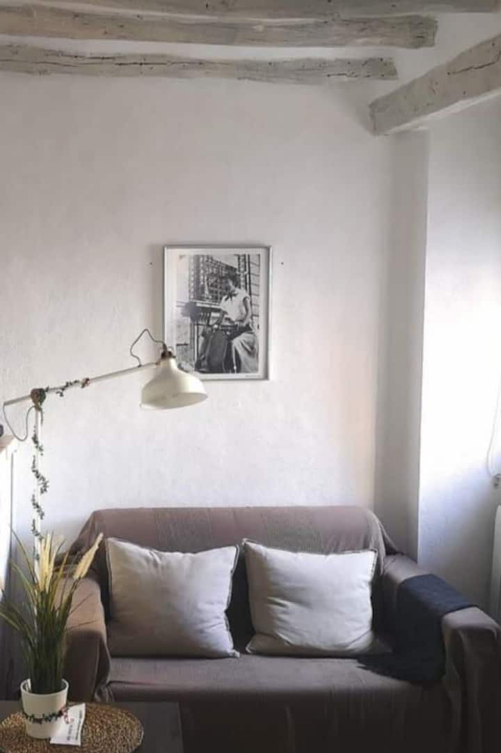 Alojamiento Céntrico En Granada No Vacacional - Granada