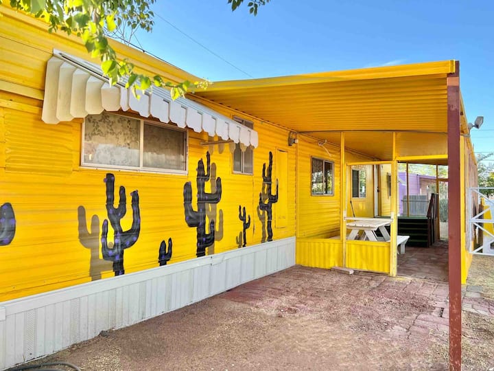 Yellow Desert Trailer - Yuma, AZ