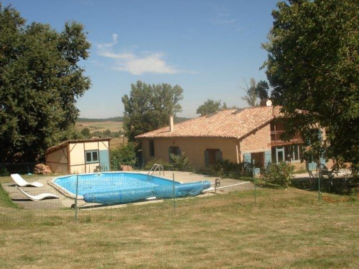 Farmhouse With Pool In South France - Beaumont-de-Lomagne