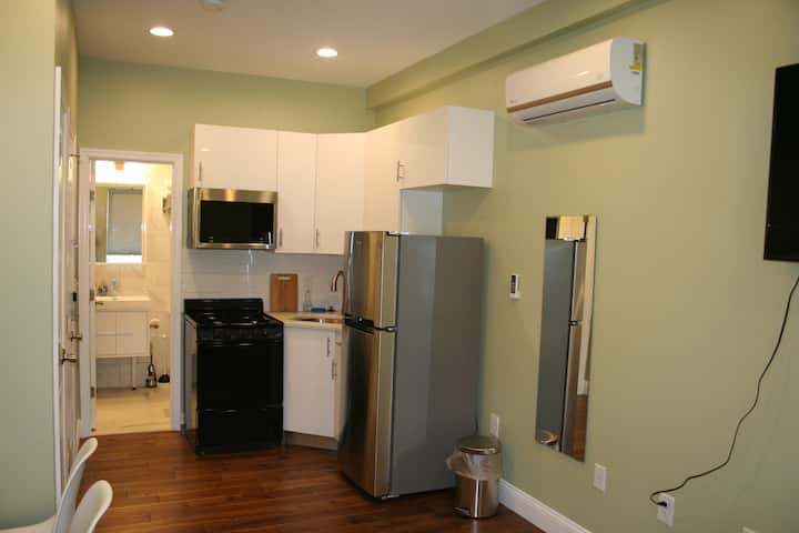 Charming Private Room In Univer City - Ardmore, PA