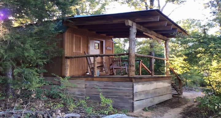 Bo's Cabin - Chandler, TX