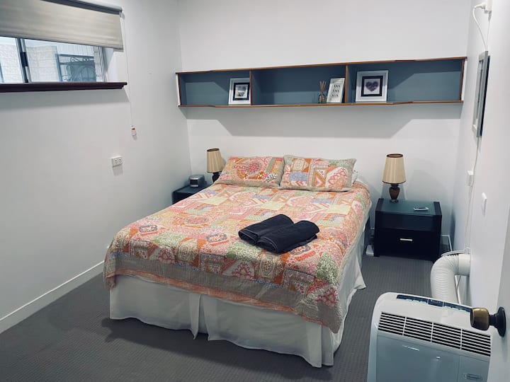 Great Value Close To The City In Trendy Subiaco! - Cottesloe