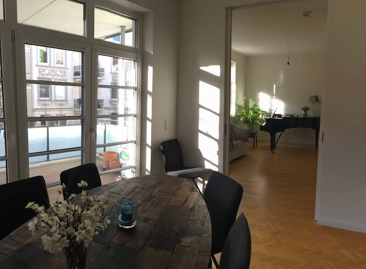 Schicke Helle Neubau 3zi Whg Zentral In Winterhude - 함부르크