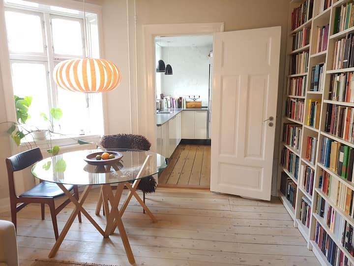 Charming Apartment Near City Center - Kopenhagen