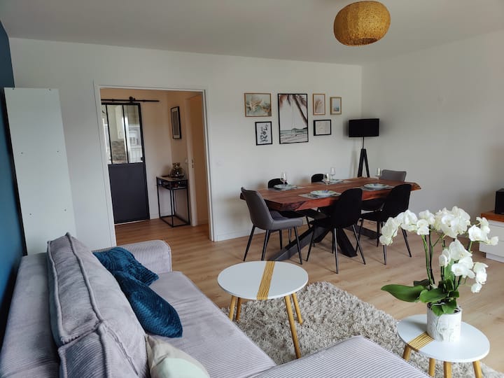 Appartement Moderne En Centre-ville - Voisins-le-Bretonneux