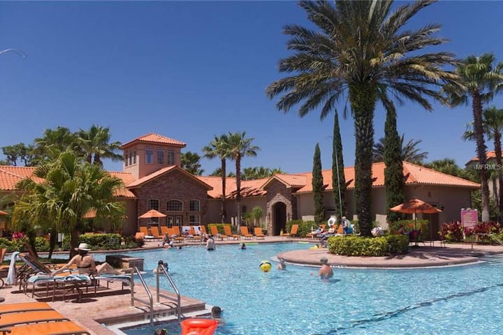 Tuscana Resort In Championsgate Near Disney - Haines City, FL
