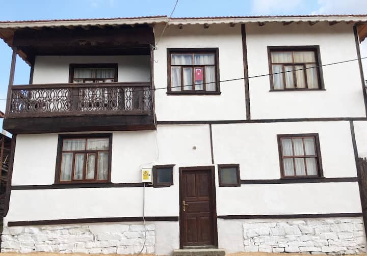 2-storey Wooden Historic Village House - Sakarya