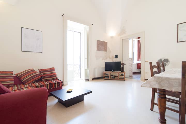 Large Apartment In Historic Center Of Gallipoli - Gallipoli