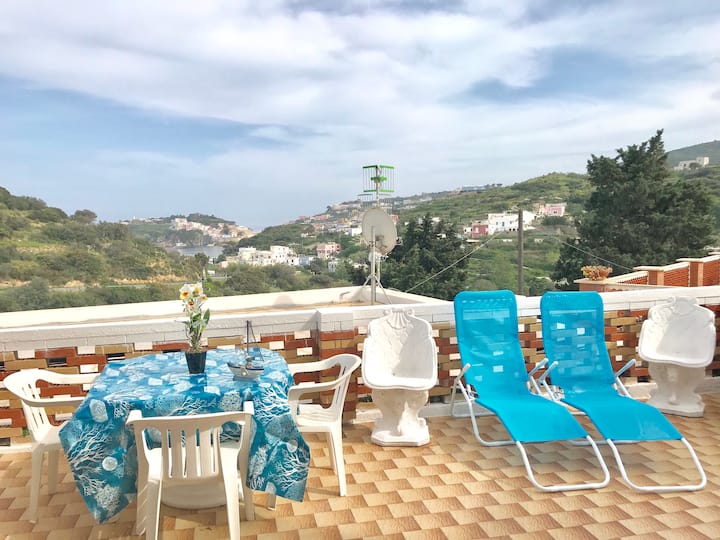 Conti Holiday Homes - "Oleandro" Vista Mare - Ponza