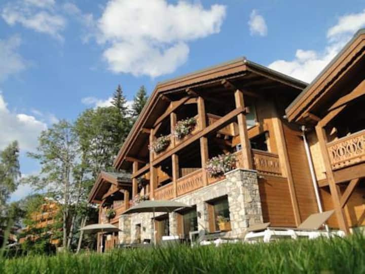 Chalets Adelphine Mitoyen Et Spa, 6/8 Pers - Les Gets