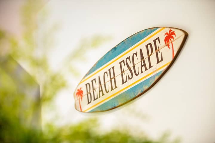 'Beach Escape' Footsteps To Sand & Surf - Alexandra Headland