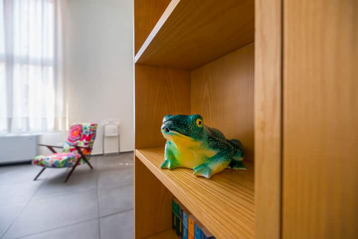 The Frog's Hideaway (Cir: 037006-at-00485) - Bolonia