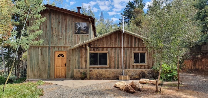 Remodelada Cabaña Lago Vichuquén Rodeada De Bosque - Vichuquen
