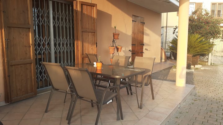 Camera Privata In Villa Con Ingresso Indipendente - Perugia