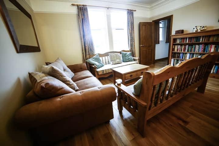 King Size Room With En-suite Shower Room 3 - Fort Augustus