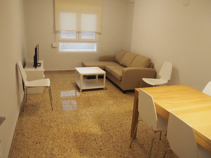 Piso Confortable Cerca De Ciudad De Las Artes. - Valencia