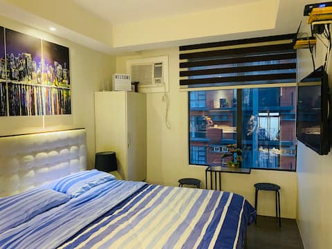 Cubao Vacation Rentals & Homes - Cubao, Quezon City, Philippines | Airbnb