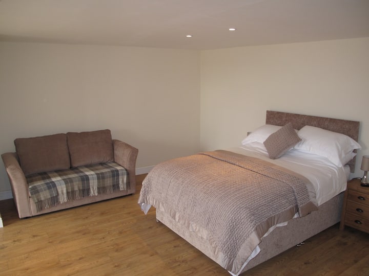 Gower Accommodation Self Contained - Llangennith
