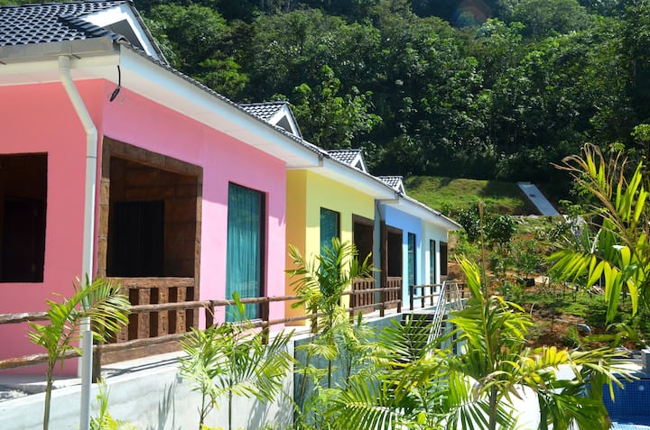 Refarm 6 Pax Villa Stay - Kampar