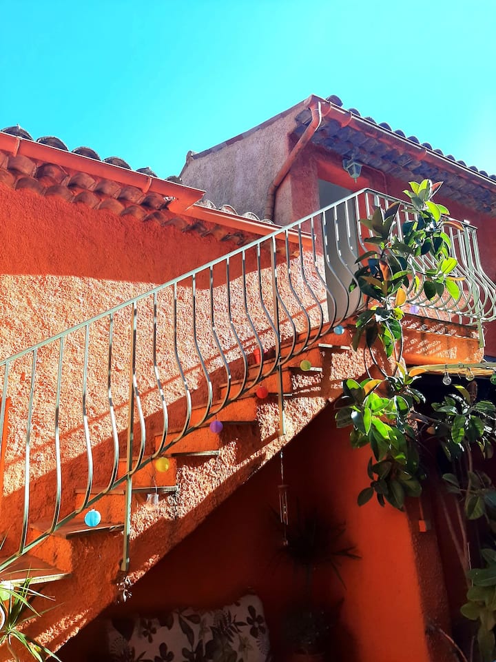 Studio 25m2 Indépendant Avec Terrasse - Saint-Raphaël