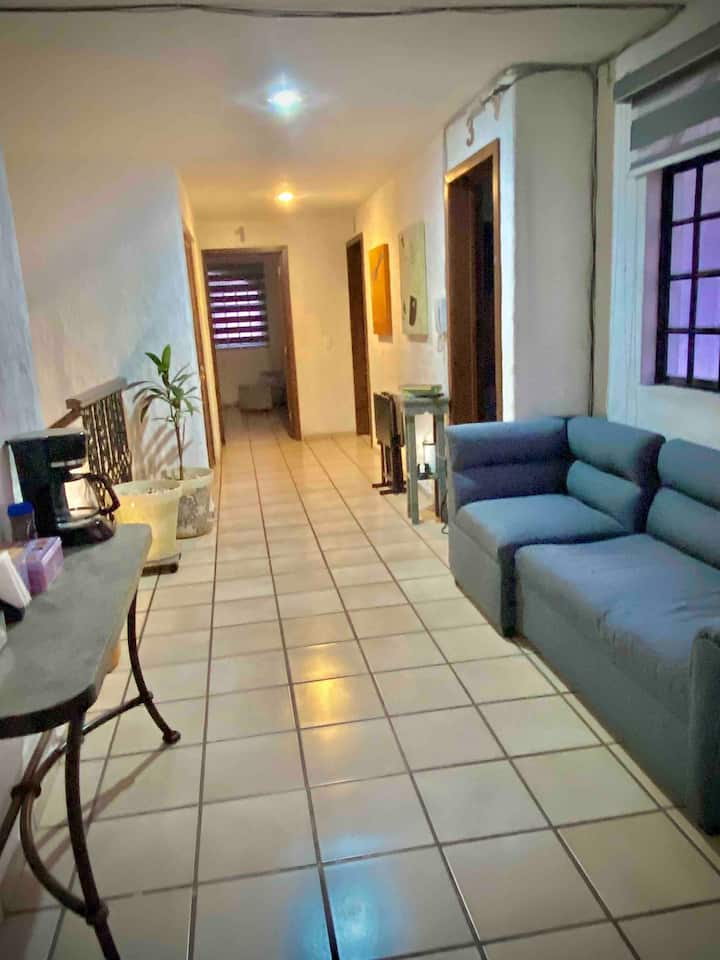 Hermosa Casa Sto. Tomás En Zapopan - Zapopan