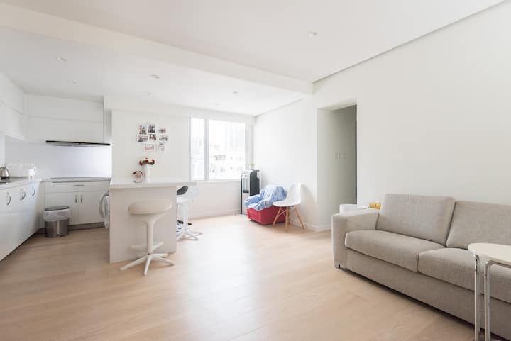 Happy Valley 2bdrm,  Brandnew Decor, Race View - Hong Kong