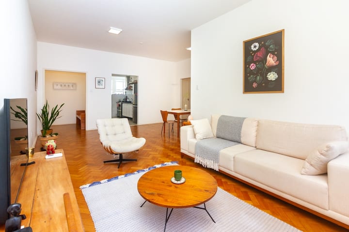 Lindo Apartamento Copacabana / Ipanema - Rio de Janeiro