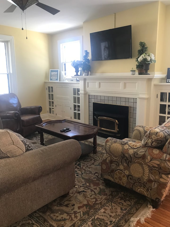 Updated Downtown Craftsman - Paducah, KY