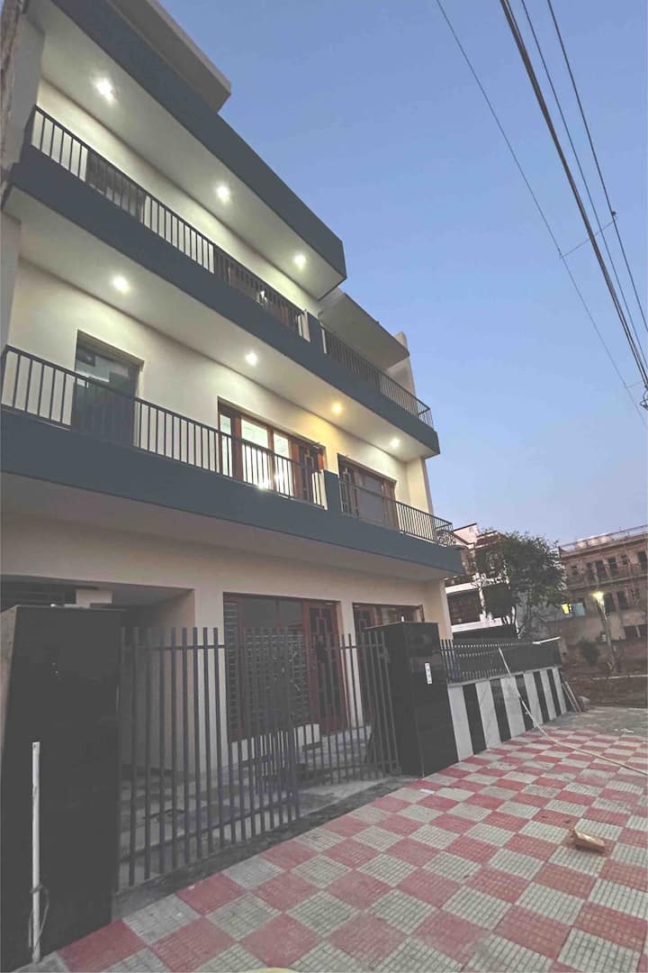 Zenith House - Chandigarh