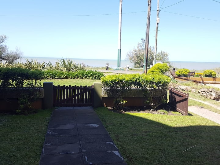 Encantador Departamento Con Inmejorable Ubicación - Villa Gesell