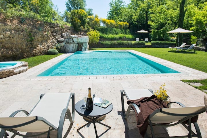 Camera  Matrimoniale Romantica 2pax - Rapolano Terme