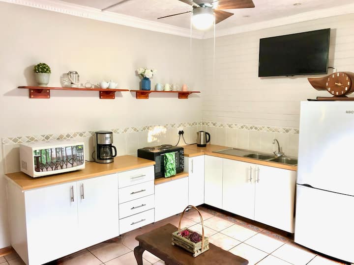 The Flat At 64 - Amanzimtoti