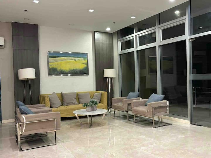 Cozy Condo At Avida Cebu, It Park - Cebu