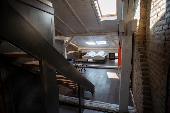 Vysoka Khata 5 - Lviv