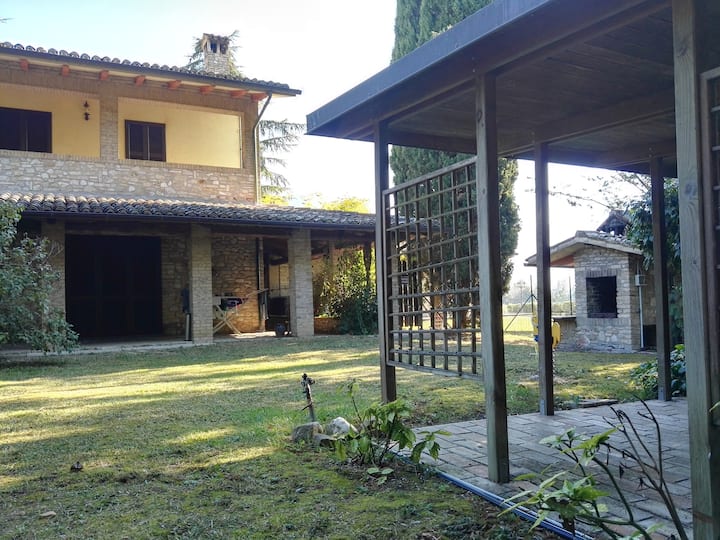 Appartement Dans Villa 6 Personnes - Bastia Umbra