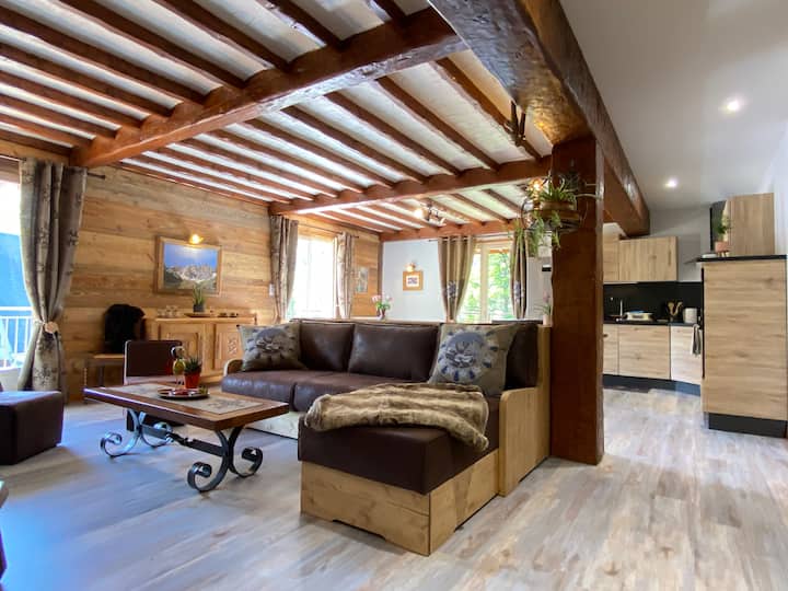 Vaste T4 115m2. Balcon. Vue. Suite. Jardin Et Jeux - Cauterets