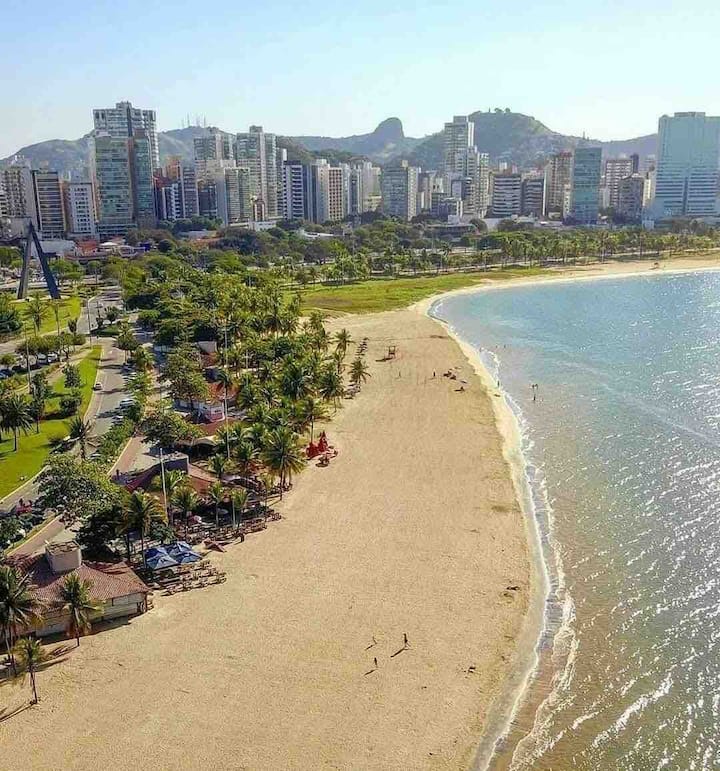 Apto Em Frente Ao Iate Clube Do Es. Praia Do Canto - Vitória