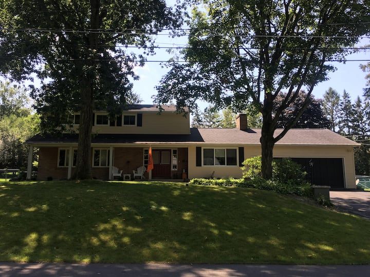 Beautiful & Quiet Family Home In Fayetteville - Cazenovia, NY