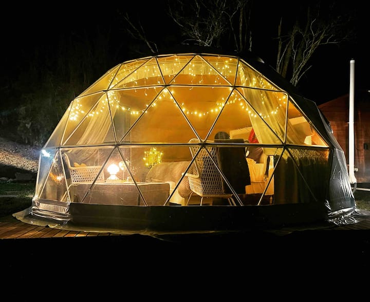 Tallaringa Luxury Glamping X 2 Domes - Murwillumbah