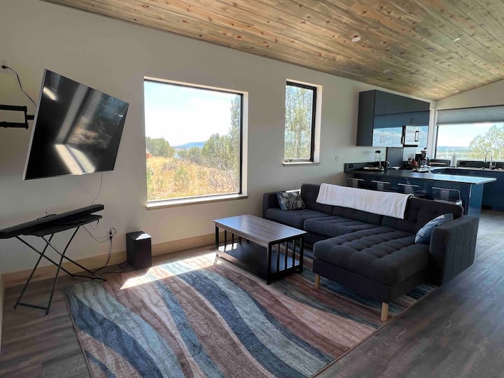 Mesa Verde Lake House - Cortez, CO