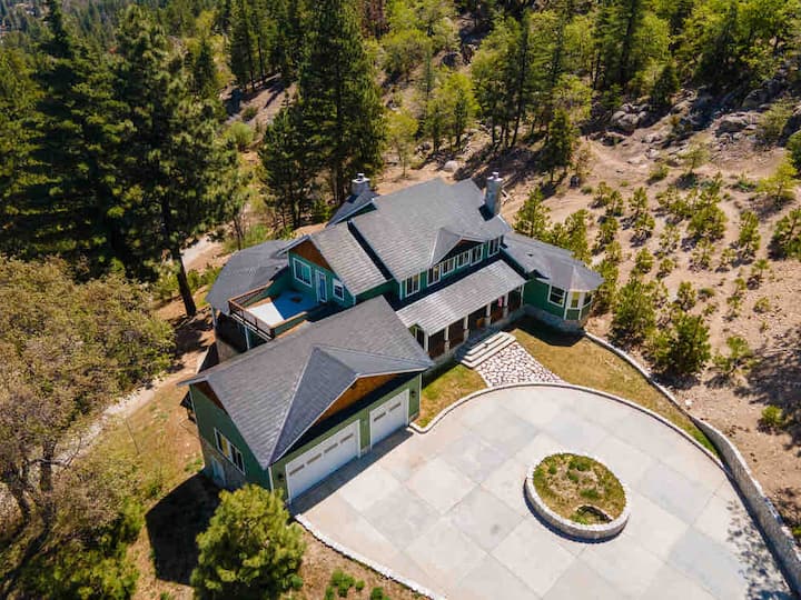 ‘Hidden Springs’ Ultimate Family Vacation ! 5acres - Lake Arrowhead, CA