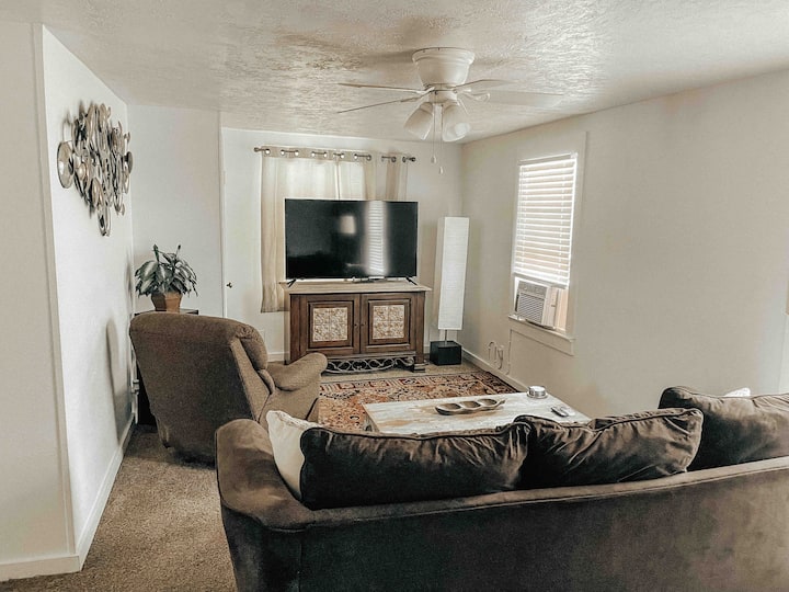 Comfy Condo - Suite #4 - Lake Charles, LA