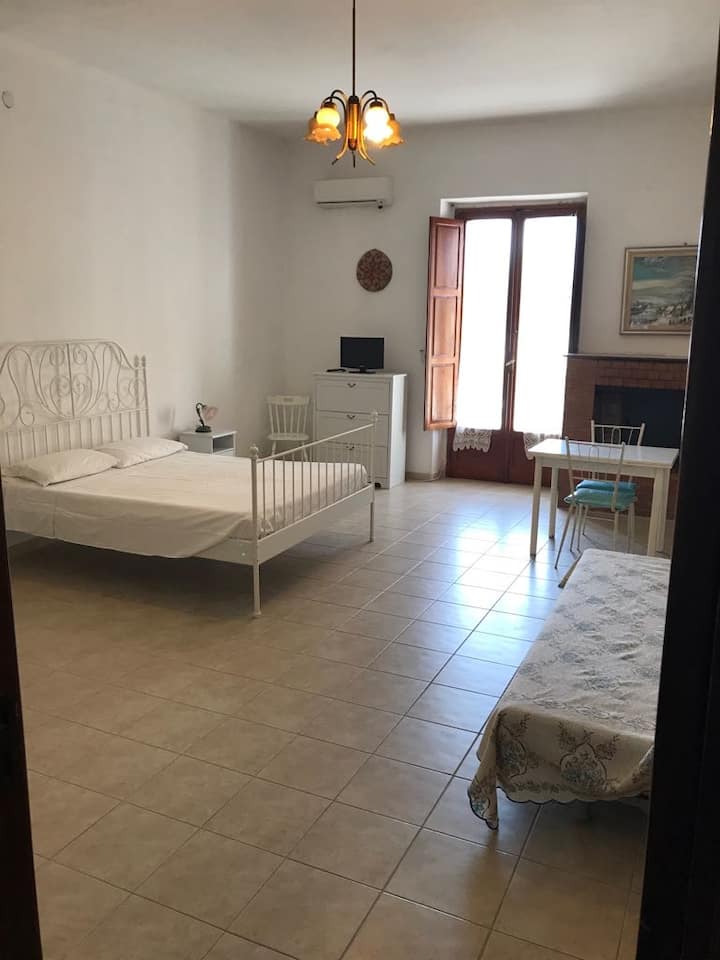 Una Camera Sul Corso Di Vieste - Vieste