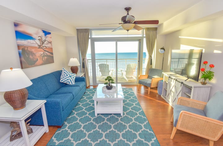 *Direct Oceanfront 2 Br Condo In A Luxury Resort*