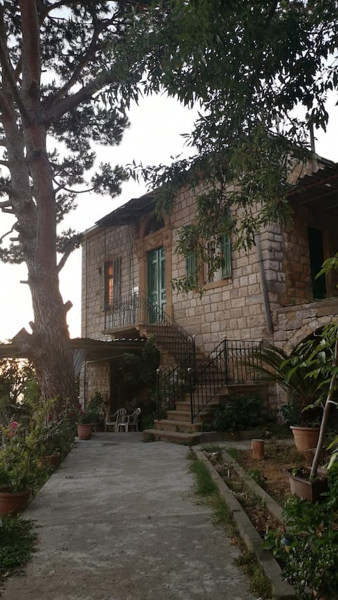 Bikfaya : locations de vacances et logements - Mount Lebanon ...