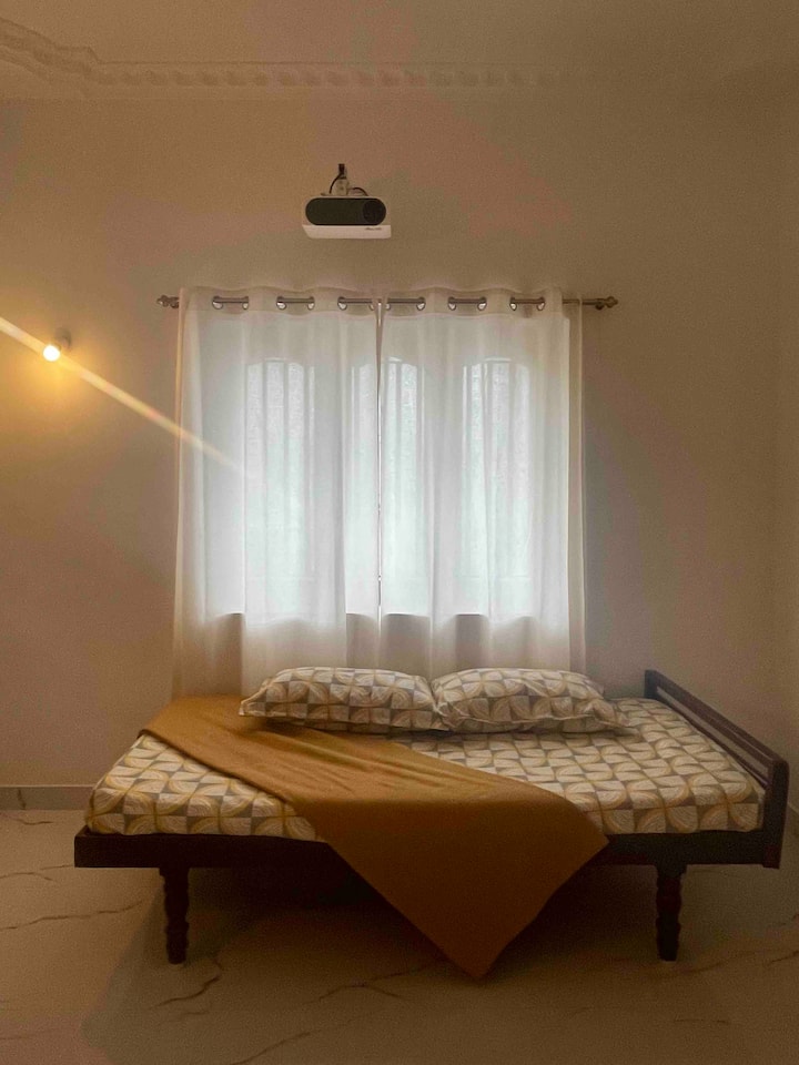 Coastal House 2bhk/ Mini Theater/rock Beach - Pondichéry